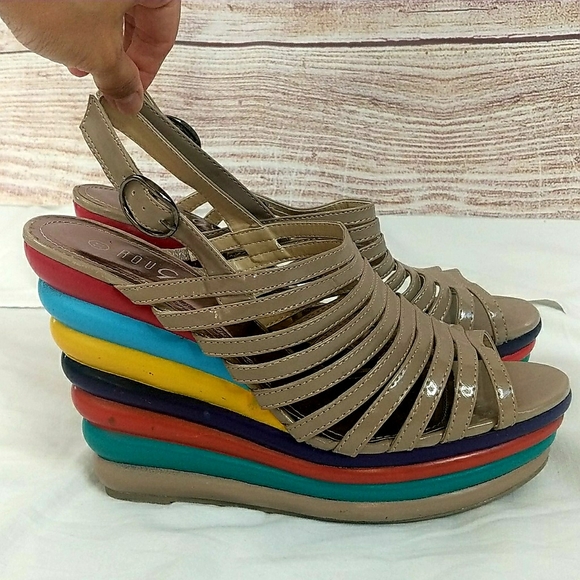 Rouge Helium | Shoes | Rouge Helium Platform Wedge Striped Shoes Sz 1 ...
